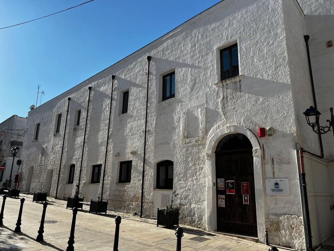 Biblioteca Civica / Luoghi / Vivere il comune / Homepage - Città di Ginosa